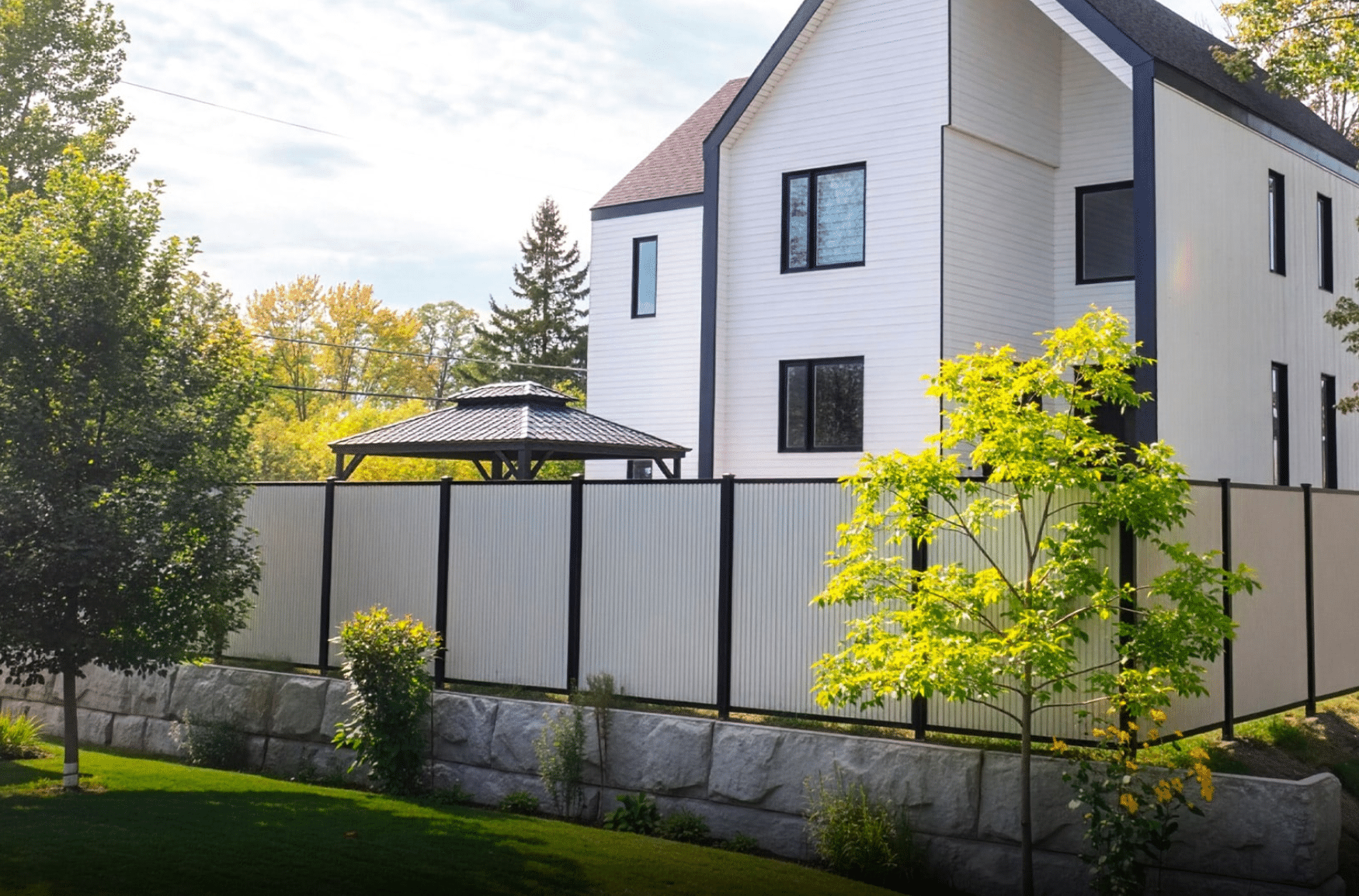 Comment construire un cabanon? Guide complet [2025]